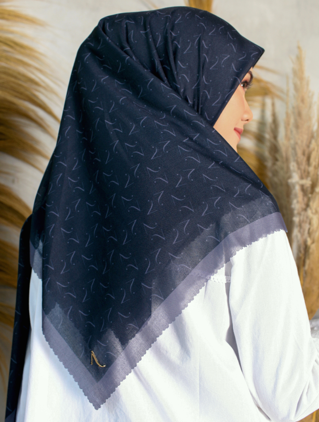 Monogram Signature Black - Hijab.id