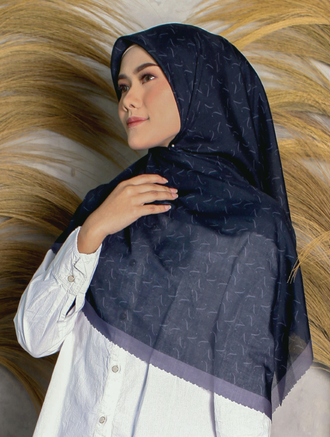 Monogram Signature Black - Hijab.id